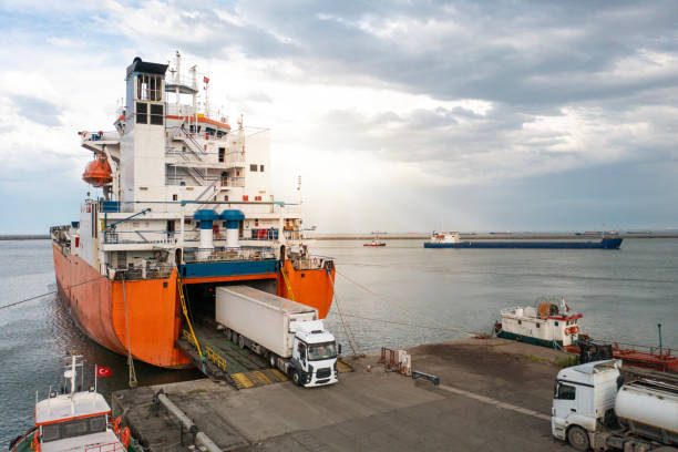 Deschiderea unei linii obișnuite de feriboturi Ro-pax între Varna ...